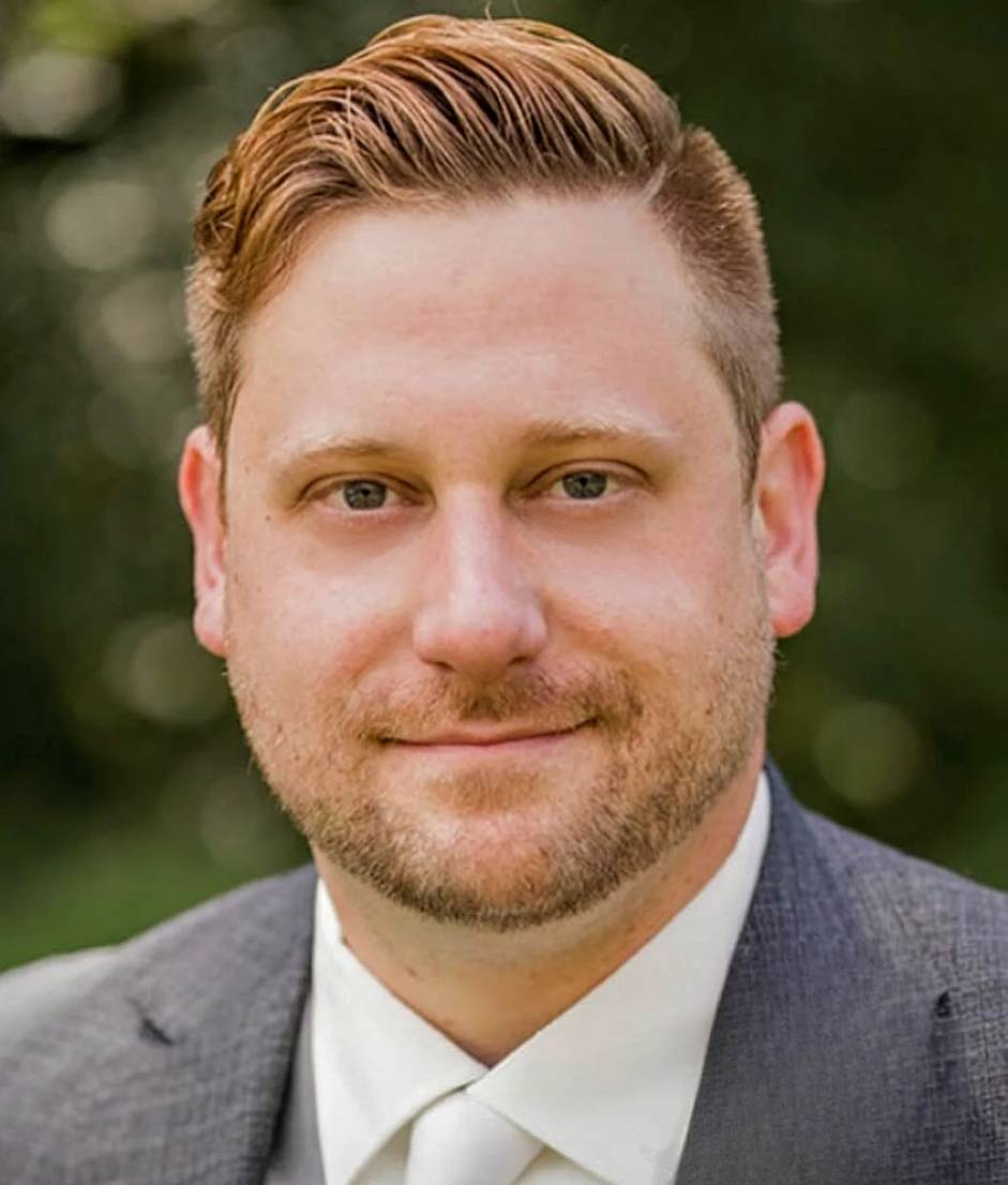 Meet Our Dentist - Associated Dentists